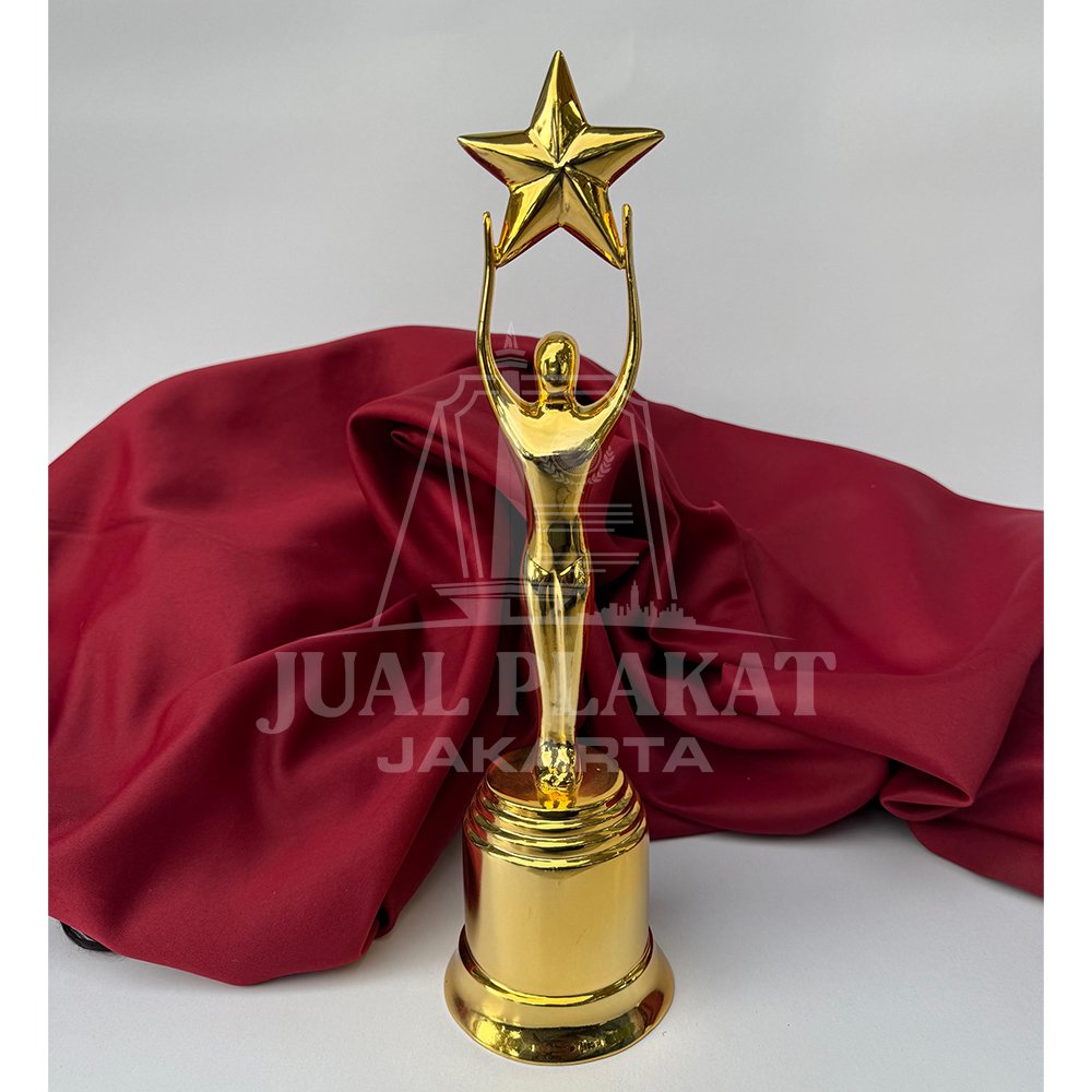 Trophy Penghargaan Eksklusif – Figur Bintang Timah Sepuh Emas ...